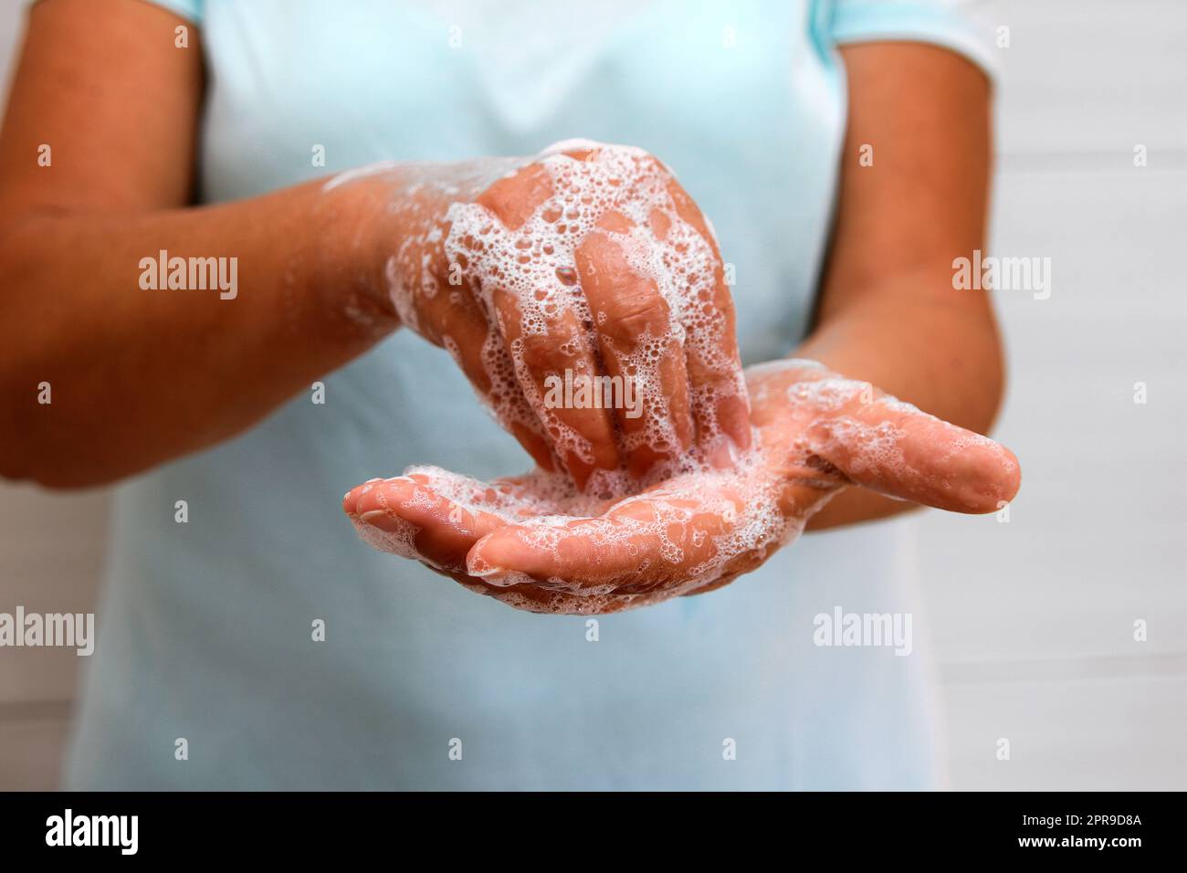 Proper hand washing protects against diseases Stock Photo - Alamy