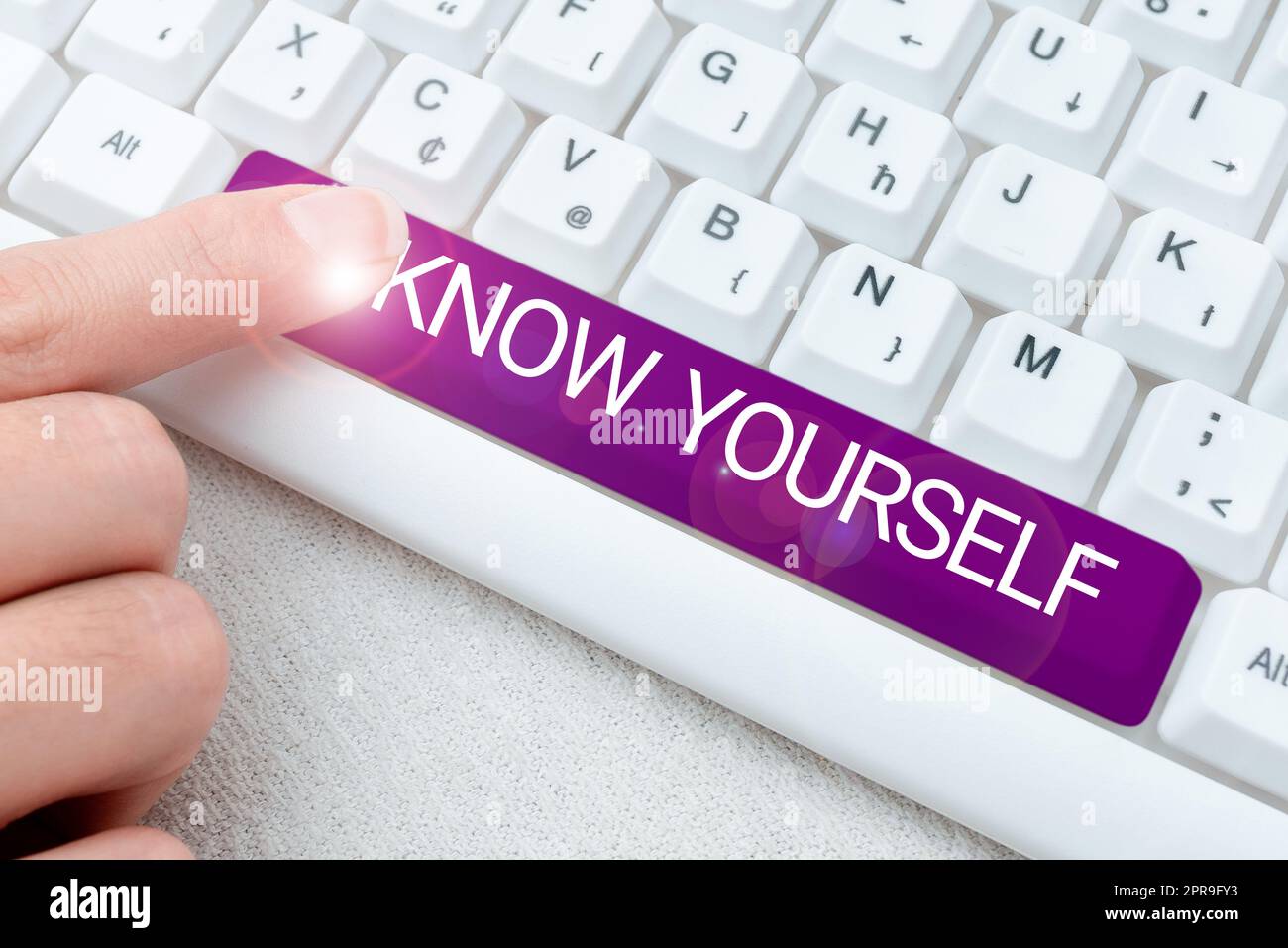 Text showing inspiration Know Yourself. Business idea Find You ... Text showing inspiration Know Yourself. Business idea Find You ...