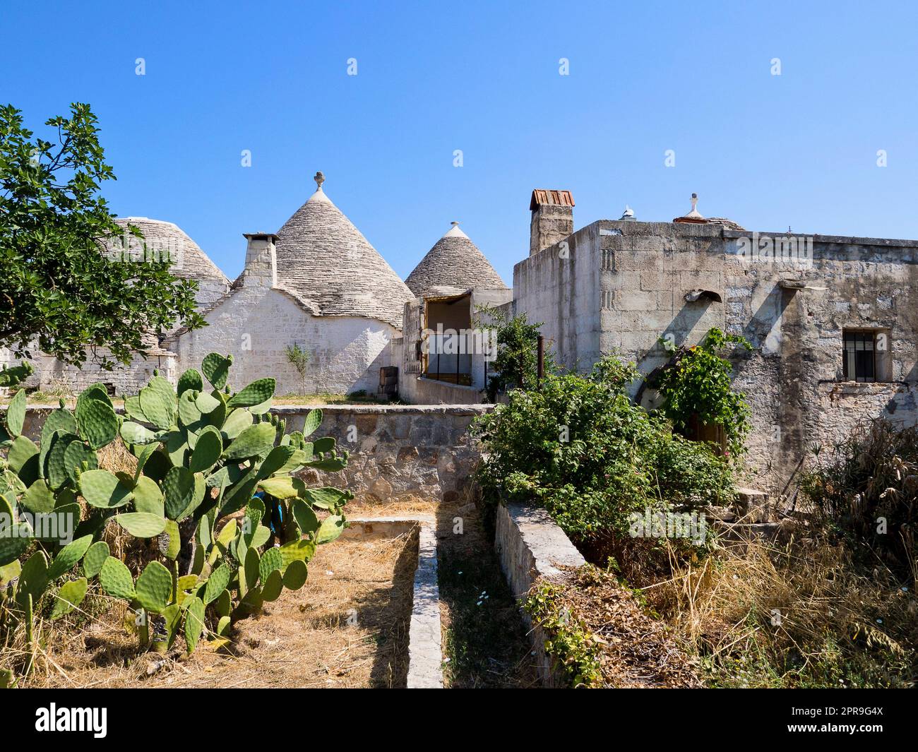 Italy, Alberobello, Trull House - UNESCO Zona Monumentale Rione Aia ...