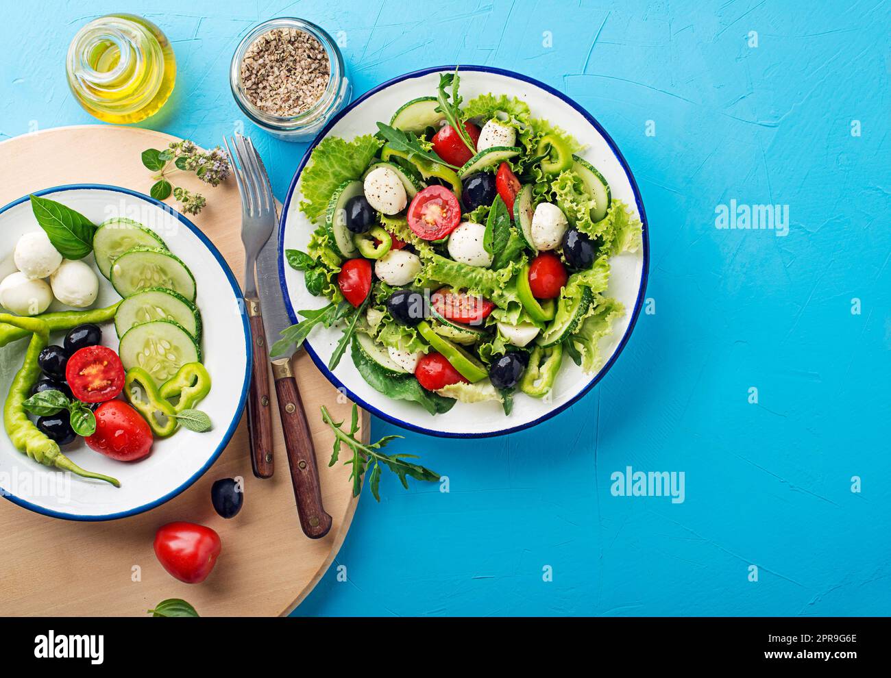 Green salad cucumber arugula hi-res stock photography and images - Alamy