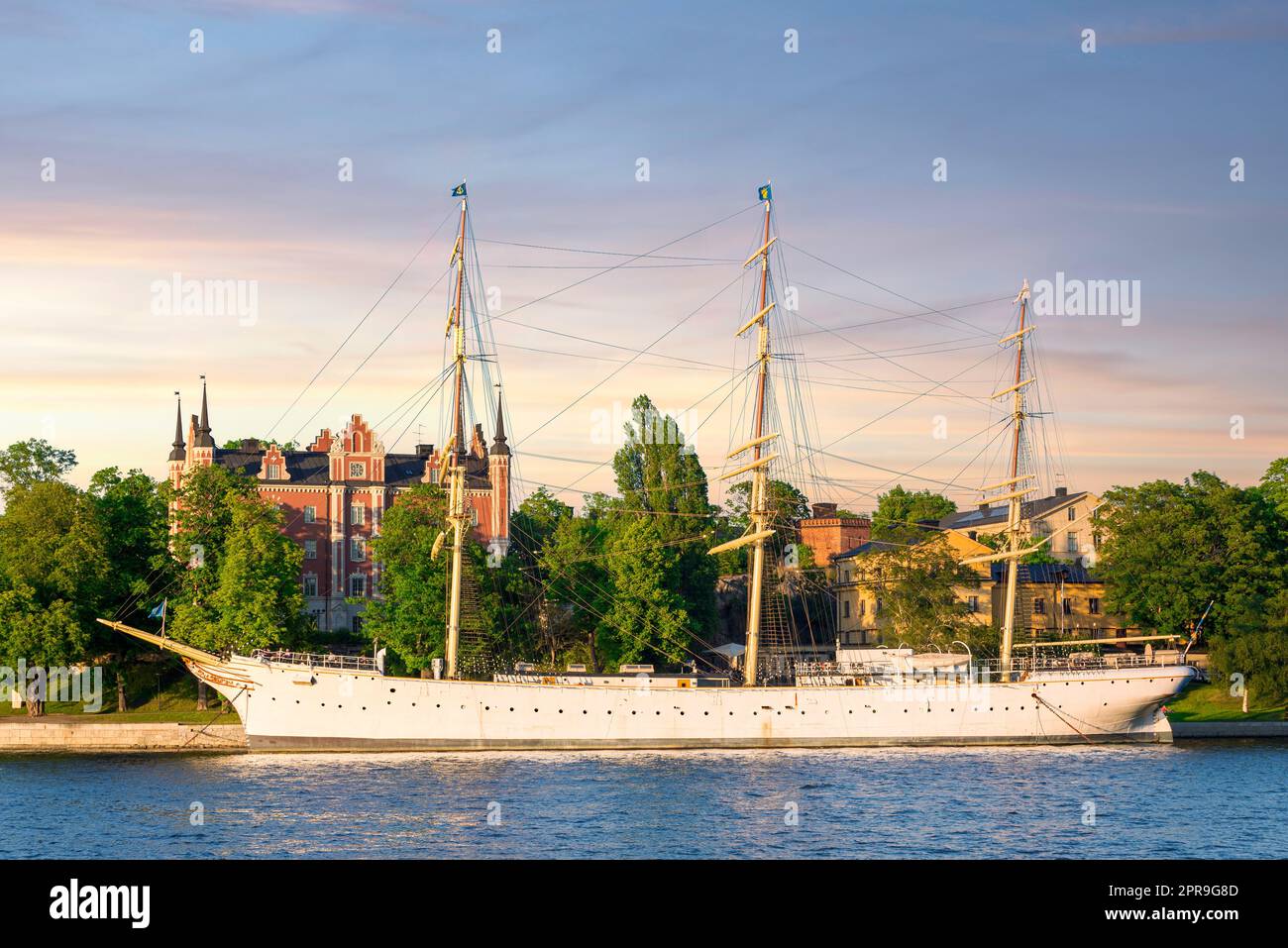 Scandinavian vessel hi-res stock photography and images - Alamy