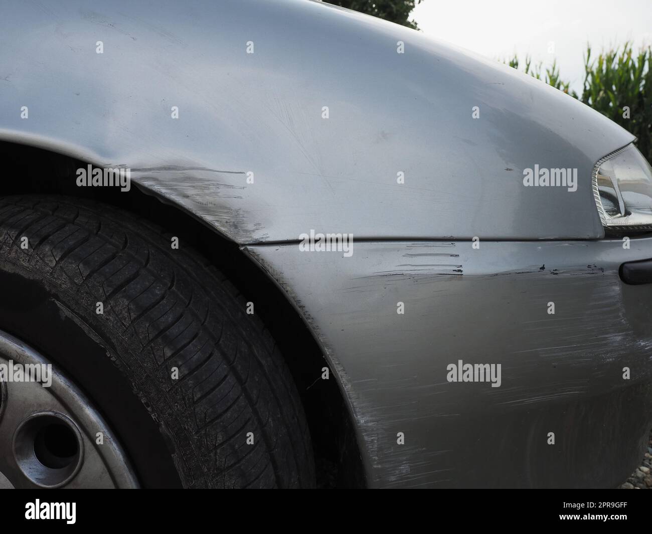 car body scratch Stock Photo - Alamy