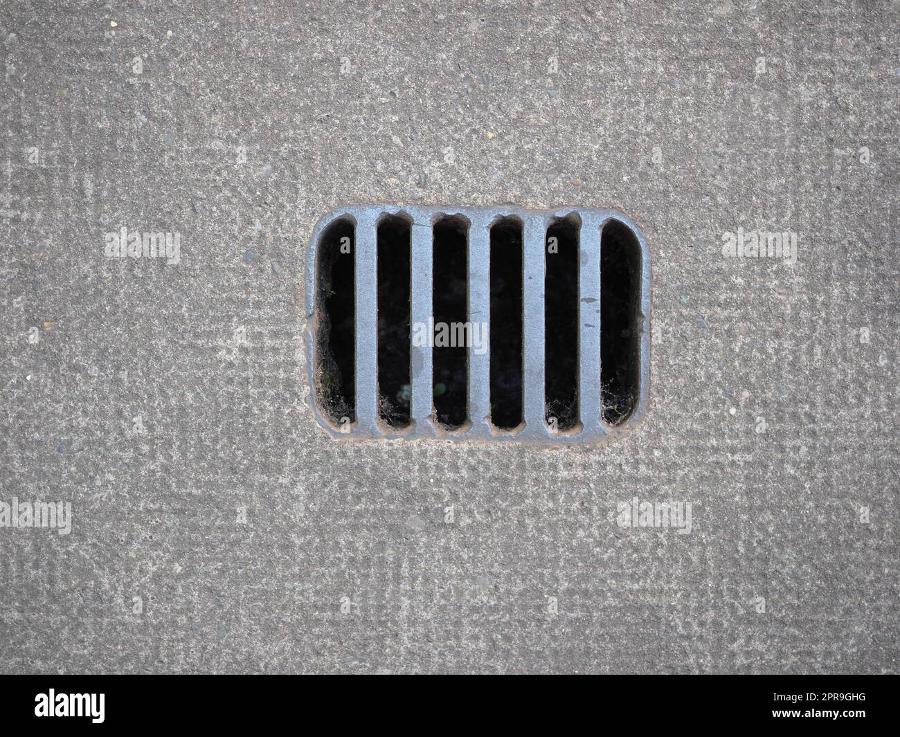 drain manhole detail Stock Photo - Alamy