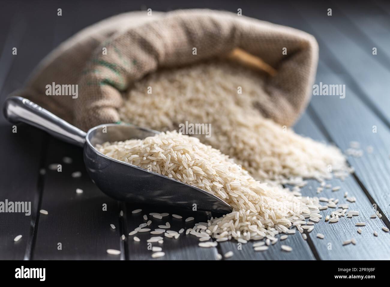 Uncooked organic rice metal hi-res stock photography and images - Alamy