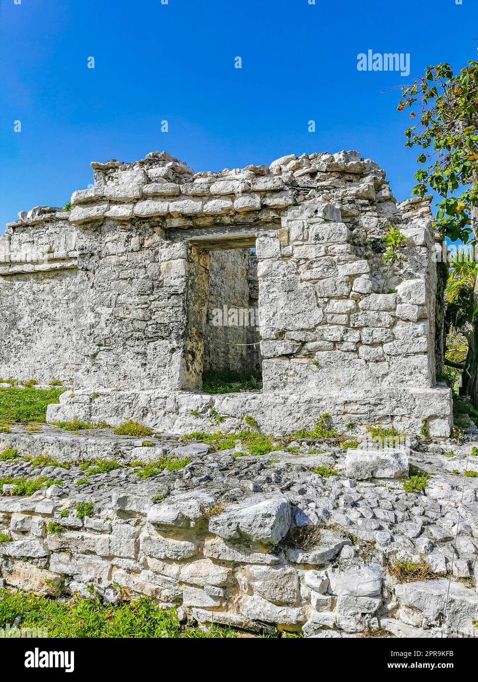 Ancient Tulum ruins Mayan site temple pyramids artifacts seascape ...