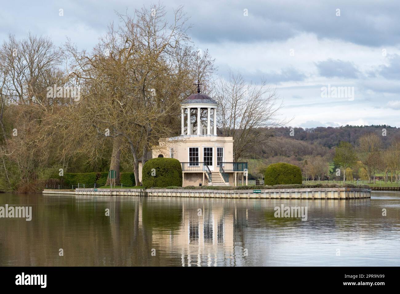 Aerial view of the ornamental temple (a folly) on Temple Island, an ...