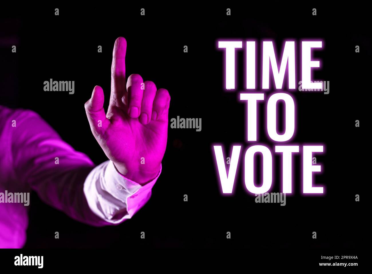 Virtual responses hi-res stock photography and images - Alamy