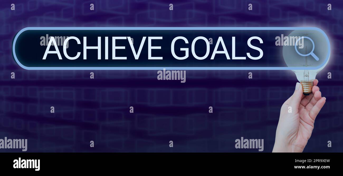 Achievement target trophy bulb hi-res stock photography and images - Alamy