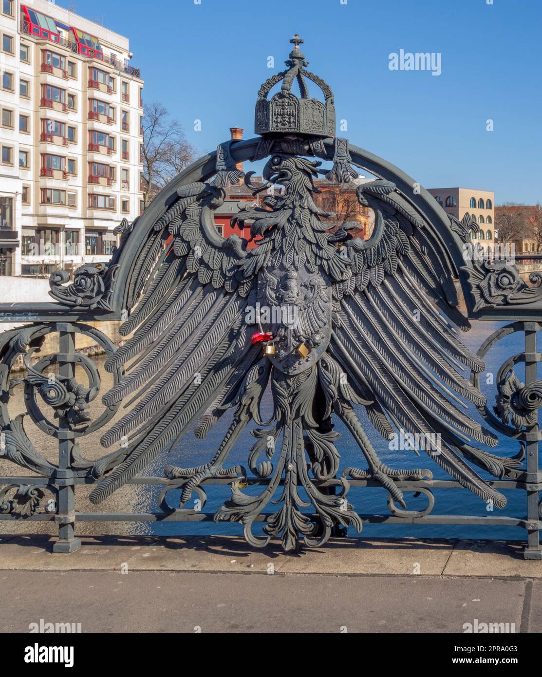 Coat arms city berlin hi-res stock photography and images - Alamy