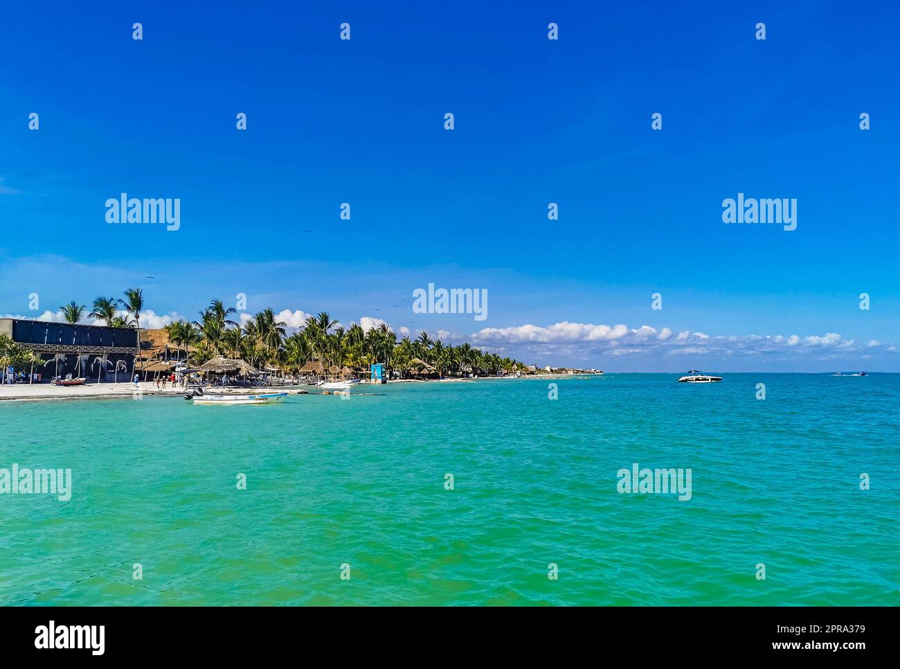 Beautiful Holbox island beach sandbank panorama turquoise water people ...