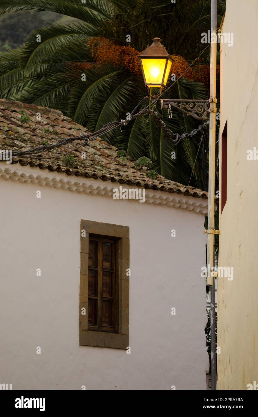 Houses and street light Stock Photo - Alamy