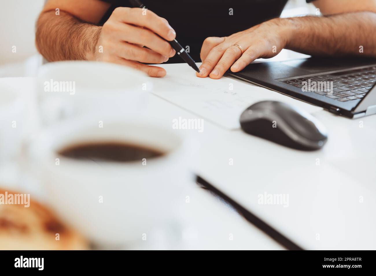 Workplace sit hi-res stock photography and images - Alamy