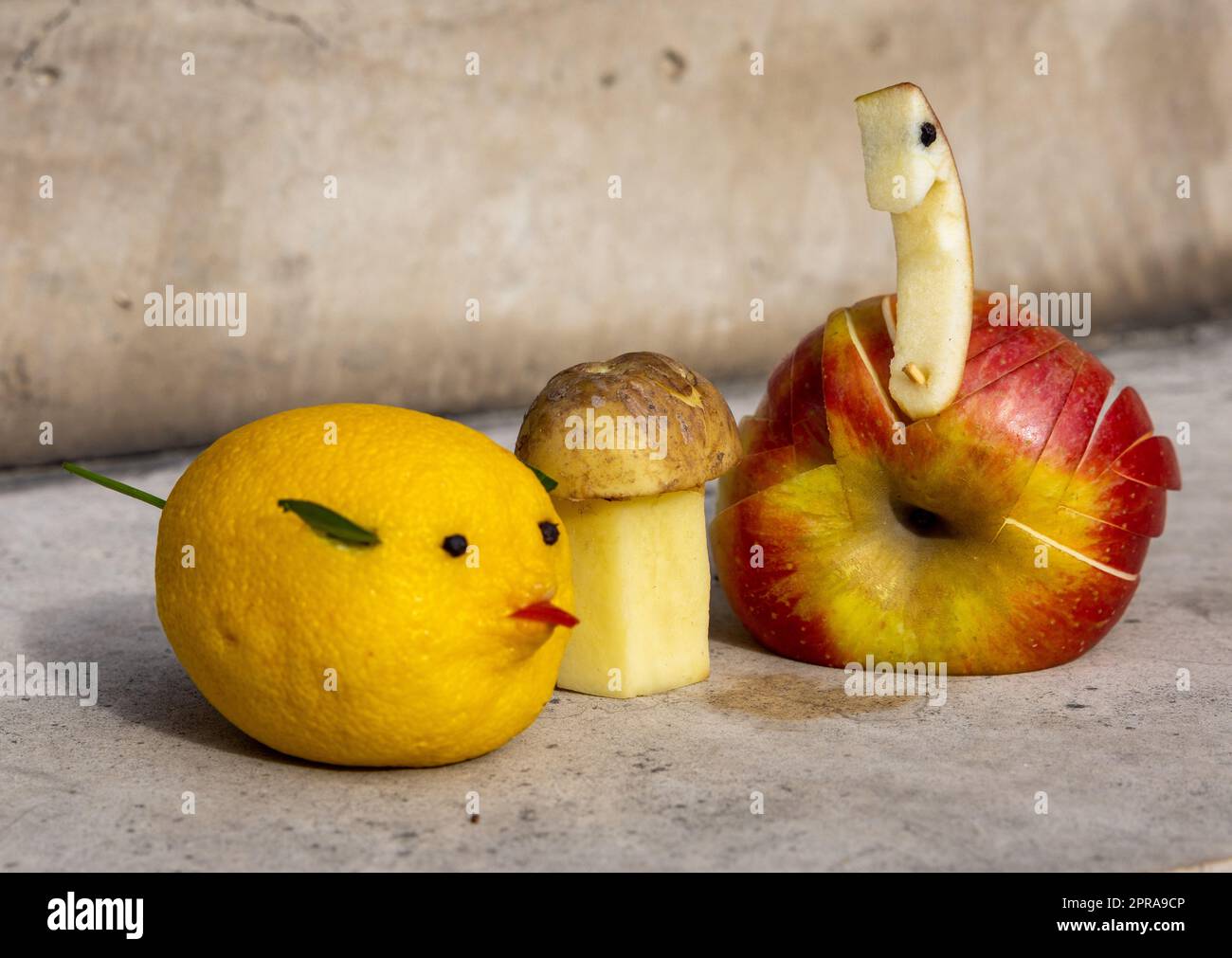 Animal-shaped decorations made of fruits and vegetables Stock Photo - Alamy