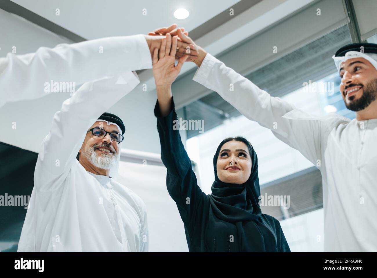 Group of middle-eastern corporate business people wearing traditional ...