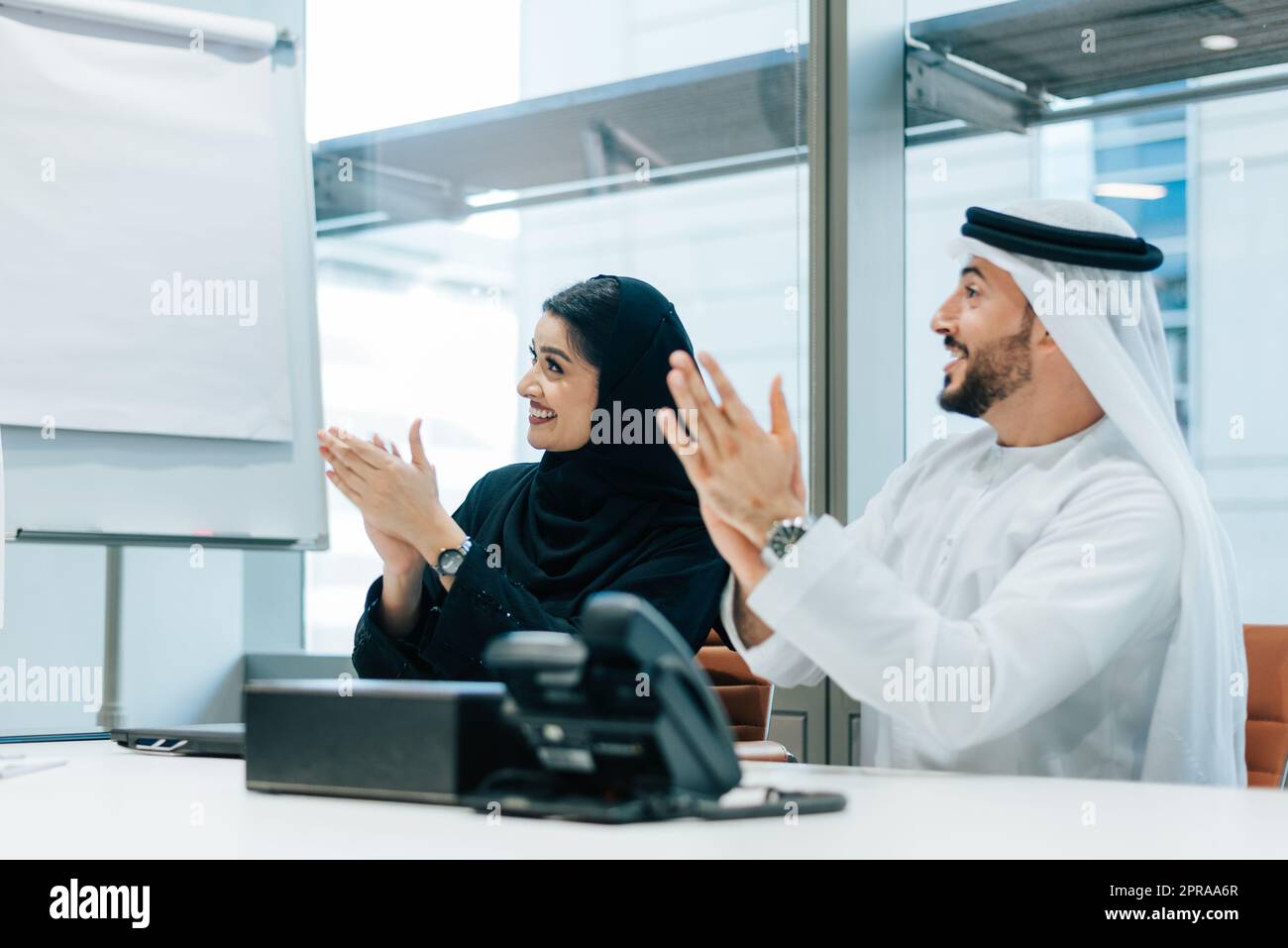 Group of middle-eastern corporate business people wearing traditional ...
