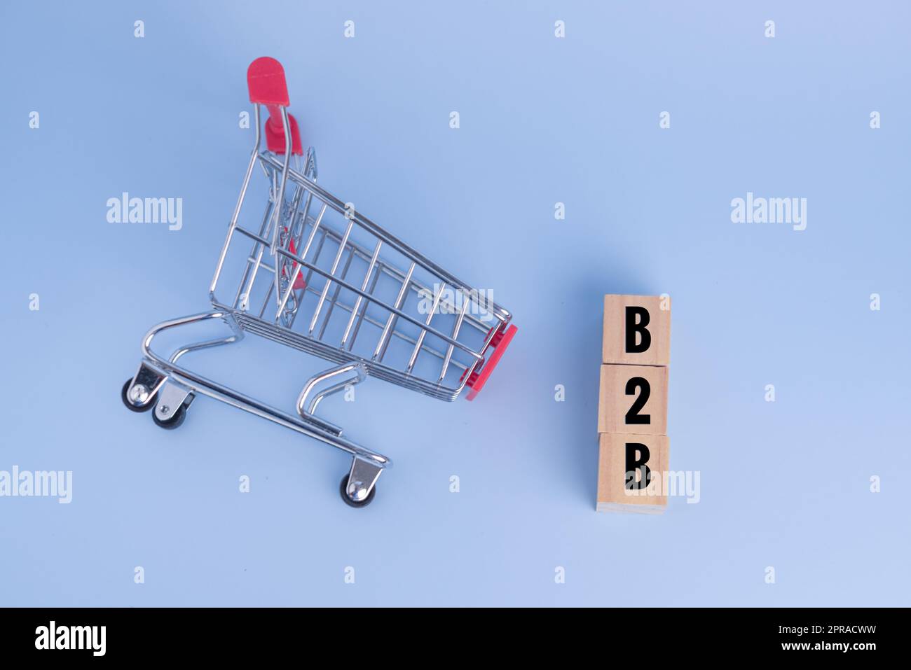 shopping cart wood cube block b2b Business to Business top view concept ...