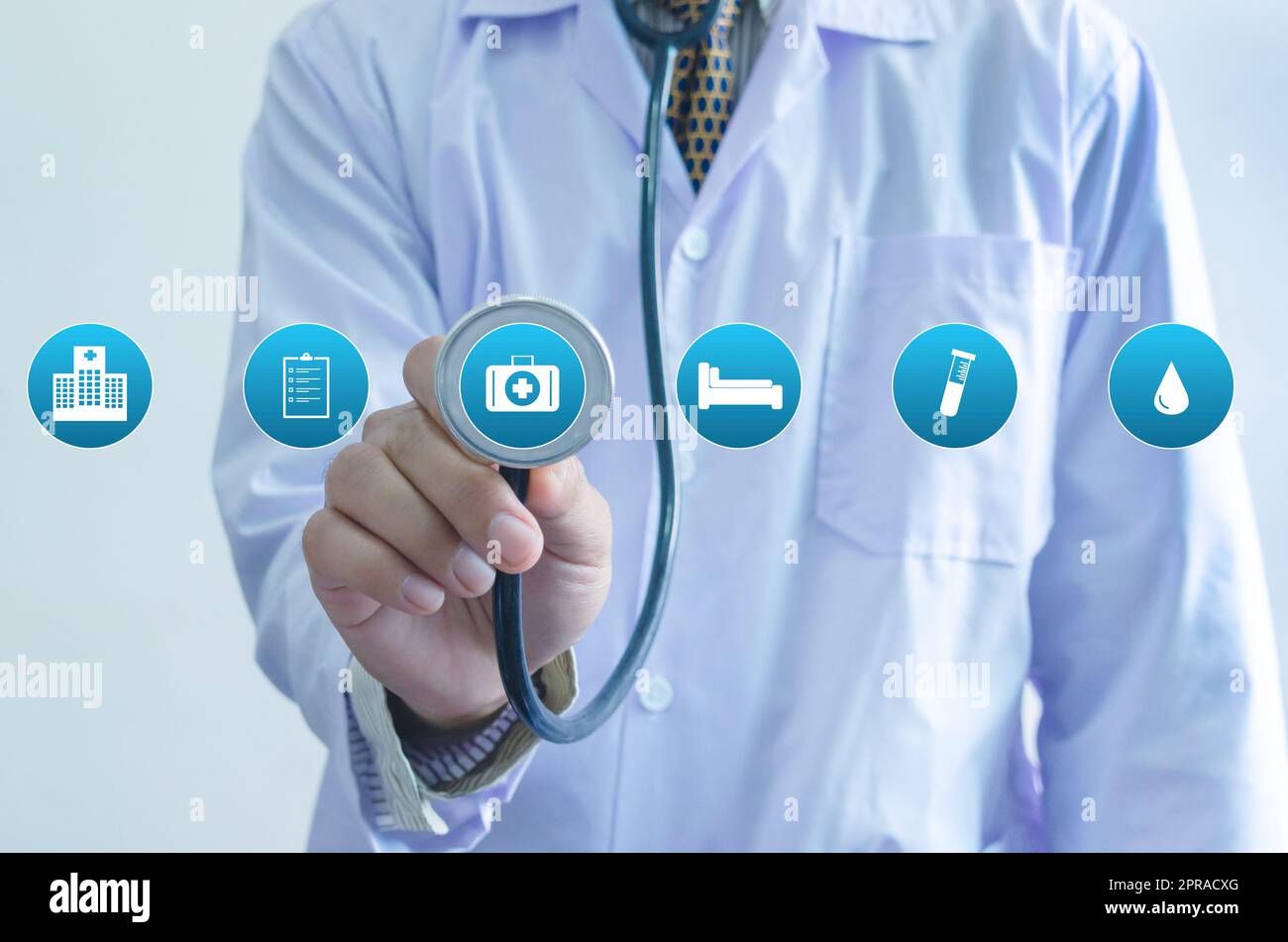 Doctor hand hi-res stock photography and images - Alamy