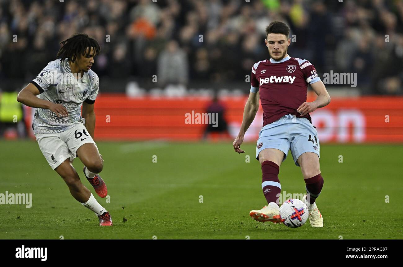 London, UK. 26th Apr, 2023. Declan Rice (West Ham) passe during the ...