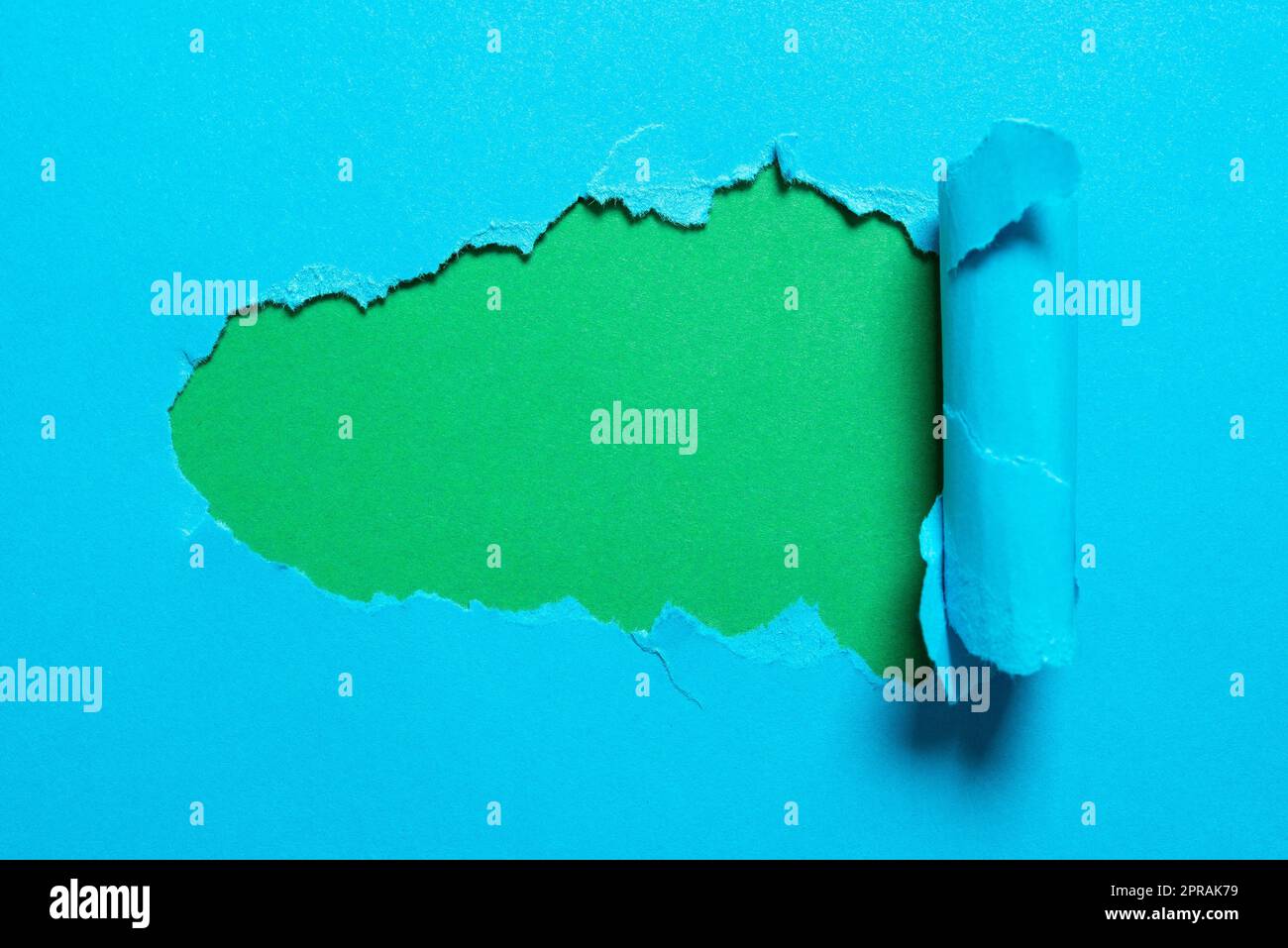 Replacing Old Wallpaper Design, Creating New Wall Pattern Layout ...