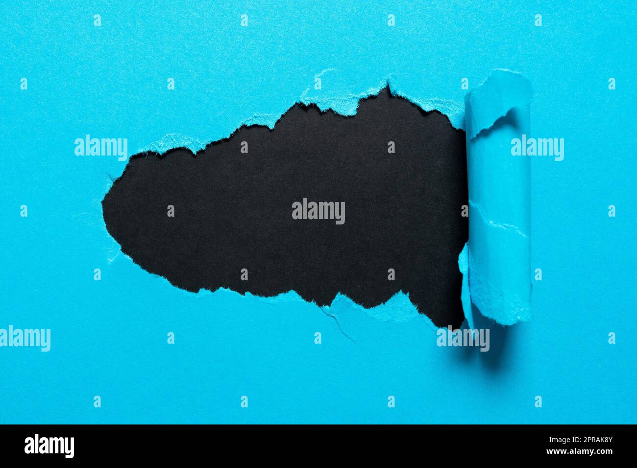 Replacing Old Wallpaper Design, Creating New Wall Pattern Layout ...