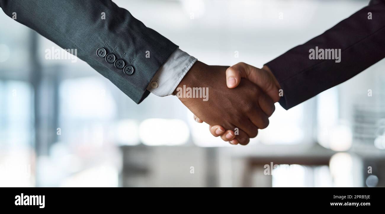 My word is my bond. two unrecognizable businesspeople shaking hands in ...