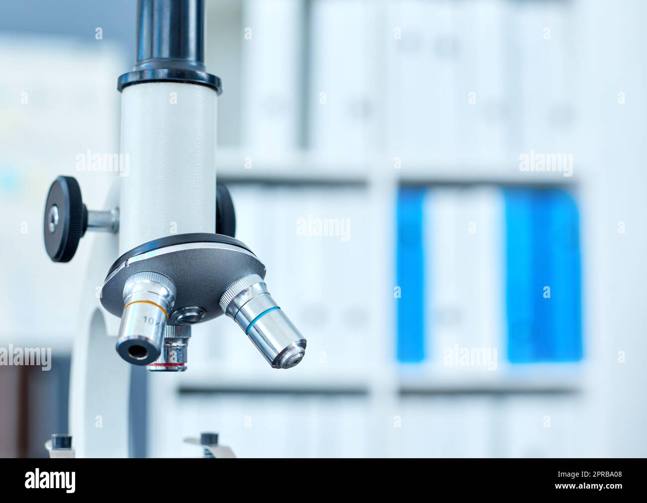 Clinical lab microscope hi-res stock photography and images - Alamy