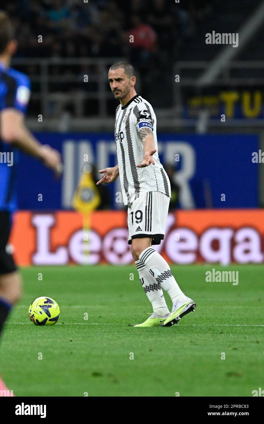 Leonardo bonucci inter hi-res stock photography and images - Alamy