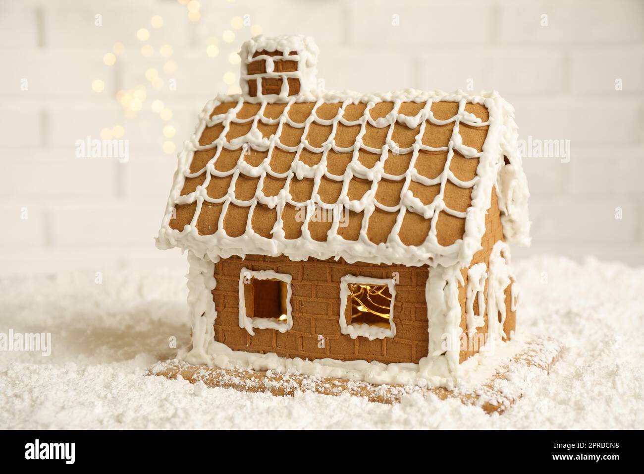 Beautiful gingerbread house snow hi-res stock photography and images ...