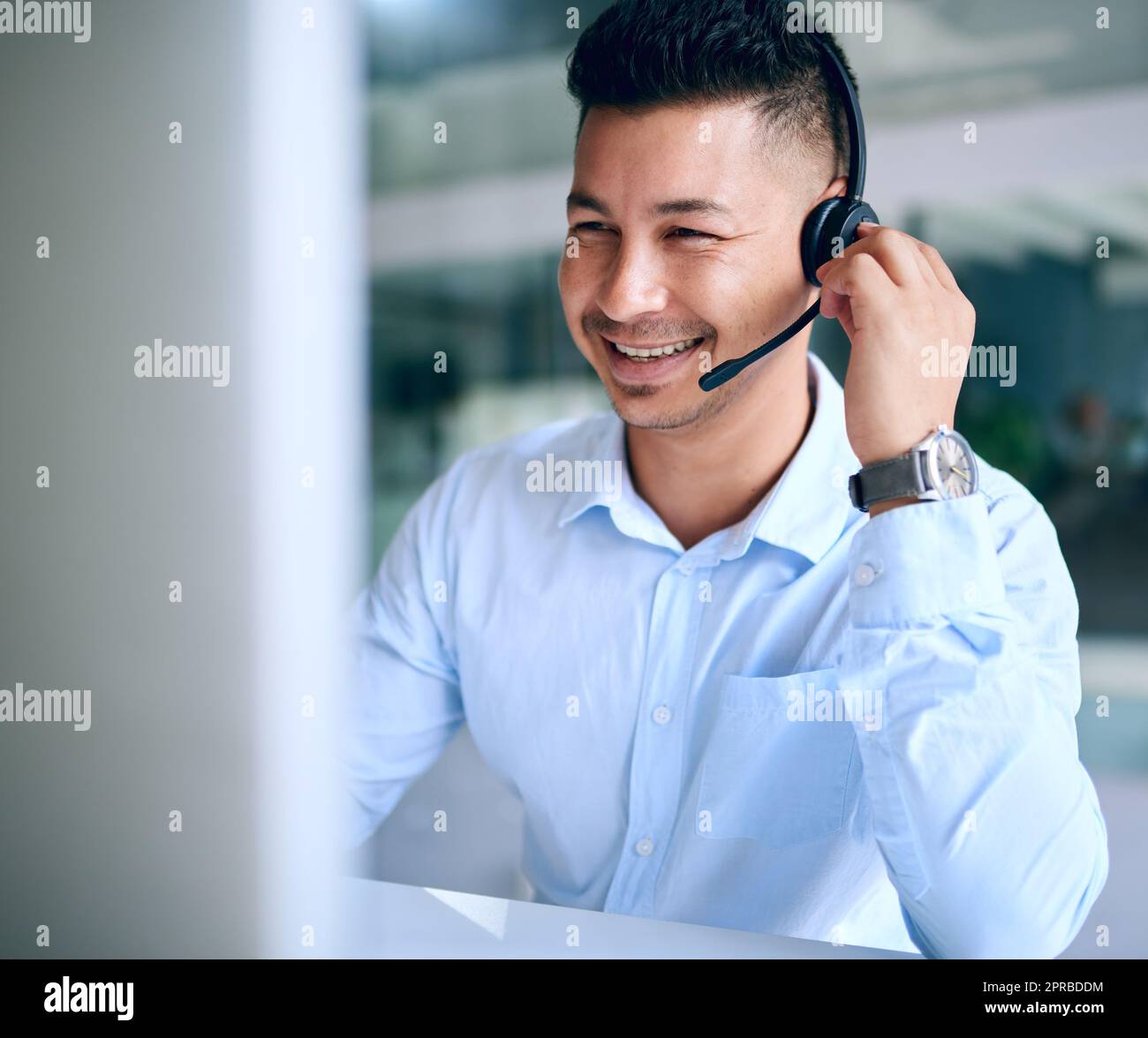 Customers line hi-res stock photography and images - Alamy