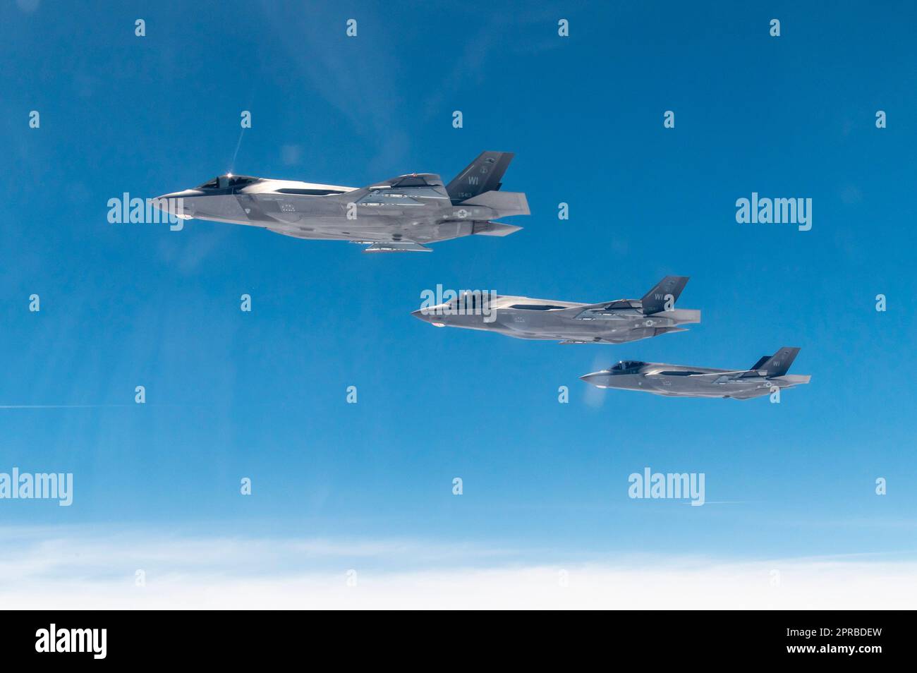 F 35 lightning ii conversion hi-res stock photography and images - Alamy