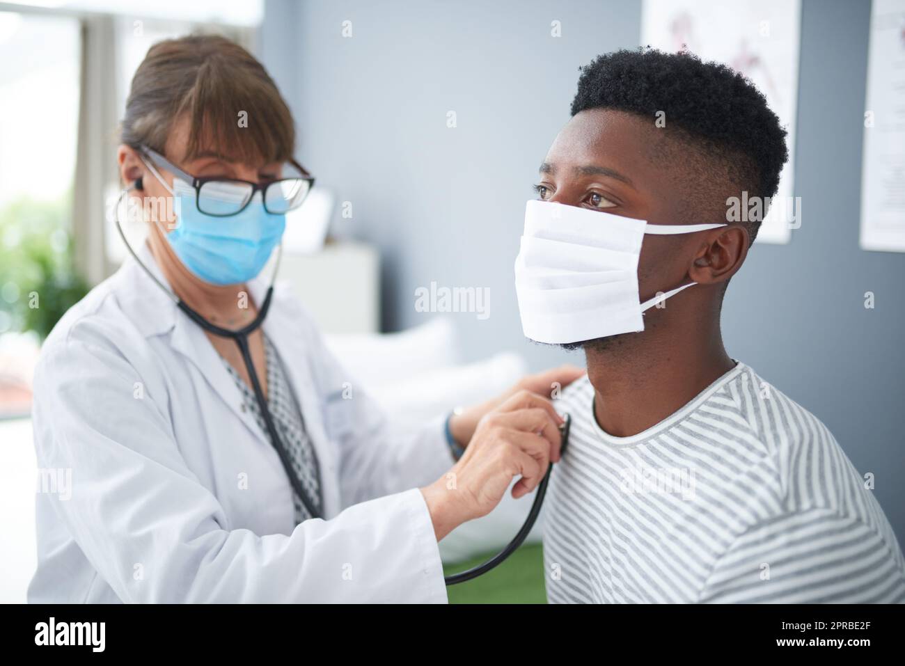 Chest infection hi-res stock photography and images - Alamy
