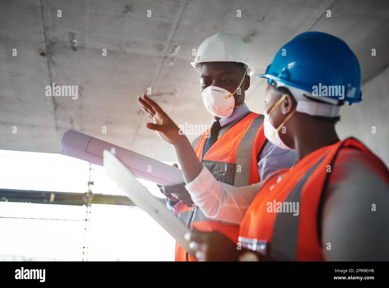 Woman on construction site hi-res stock photography and images - Alamy
