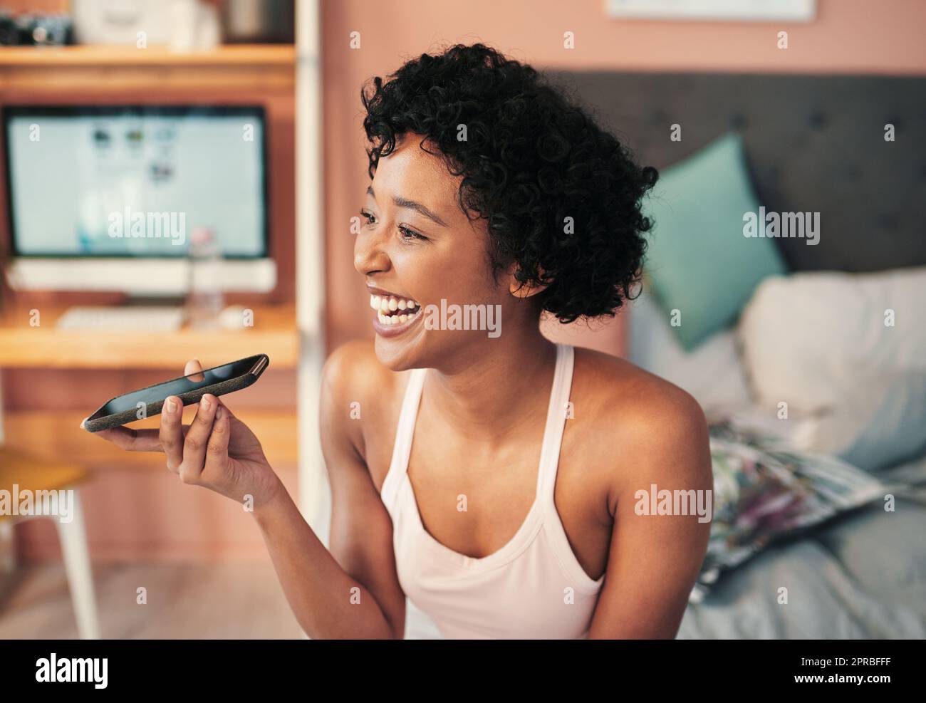 Everyday technology hi-res stock photography and images - Alamy