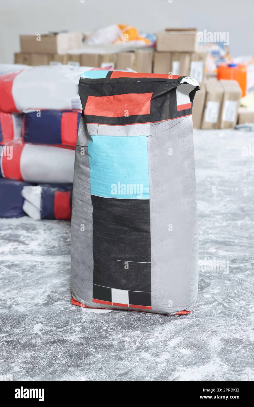 Cement mortar bag hi-res stock photography and images - Alamy