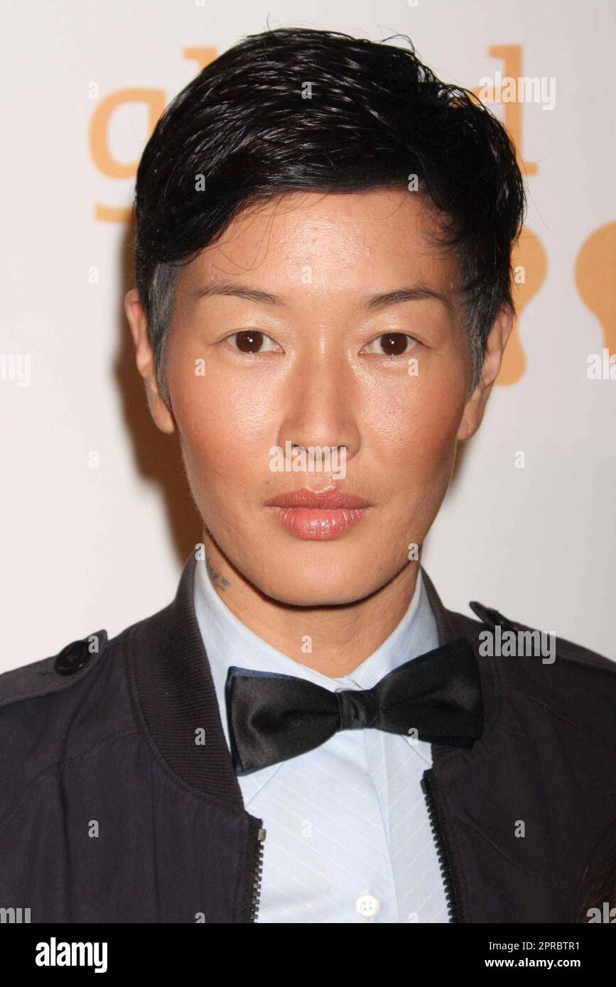 Jenny Shimizu attends The 20th Annual GLAAD Media Awards at the ...
