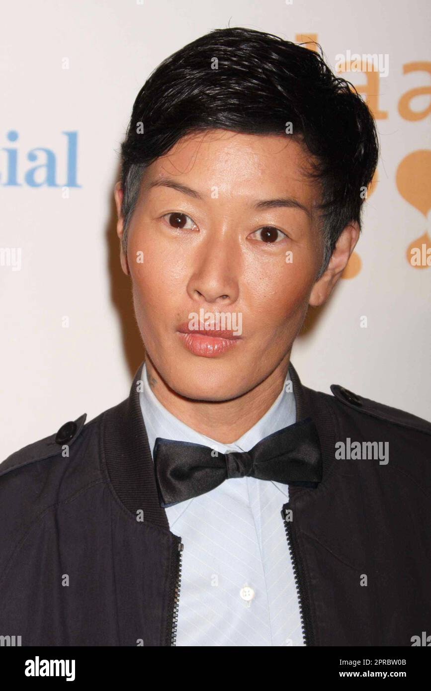 Jenny Shimizu attends The 20th Annual GLAAD Media Awards at the ...