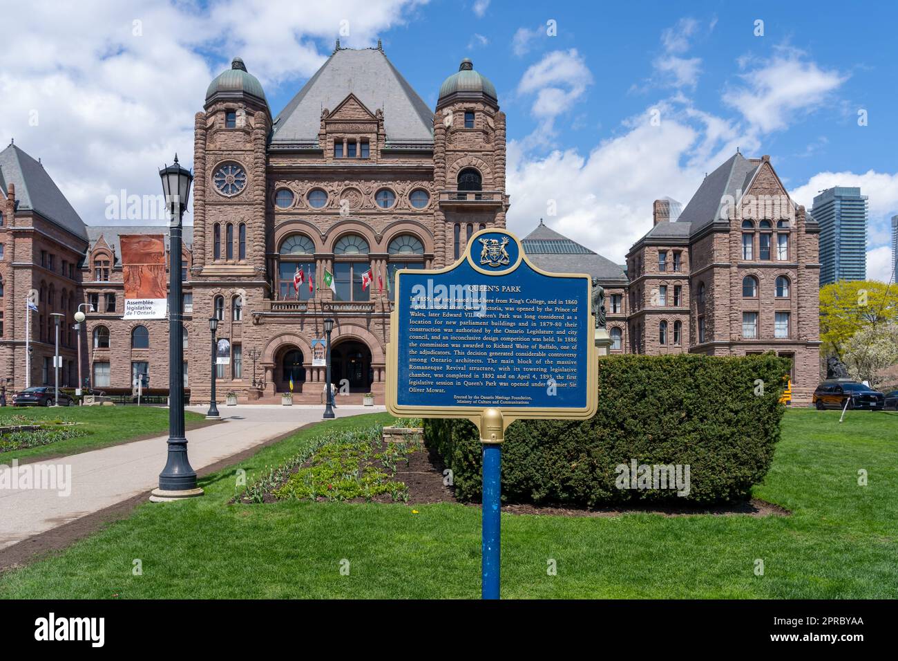 The queens plaque hi-res stock photography and images - Alamy