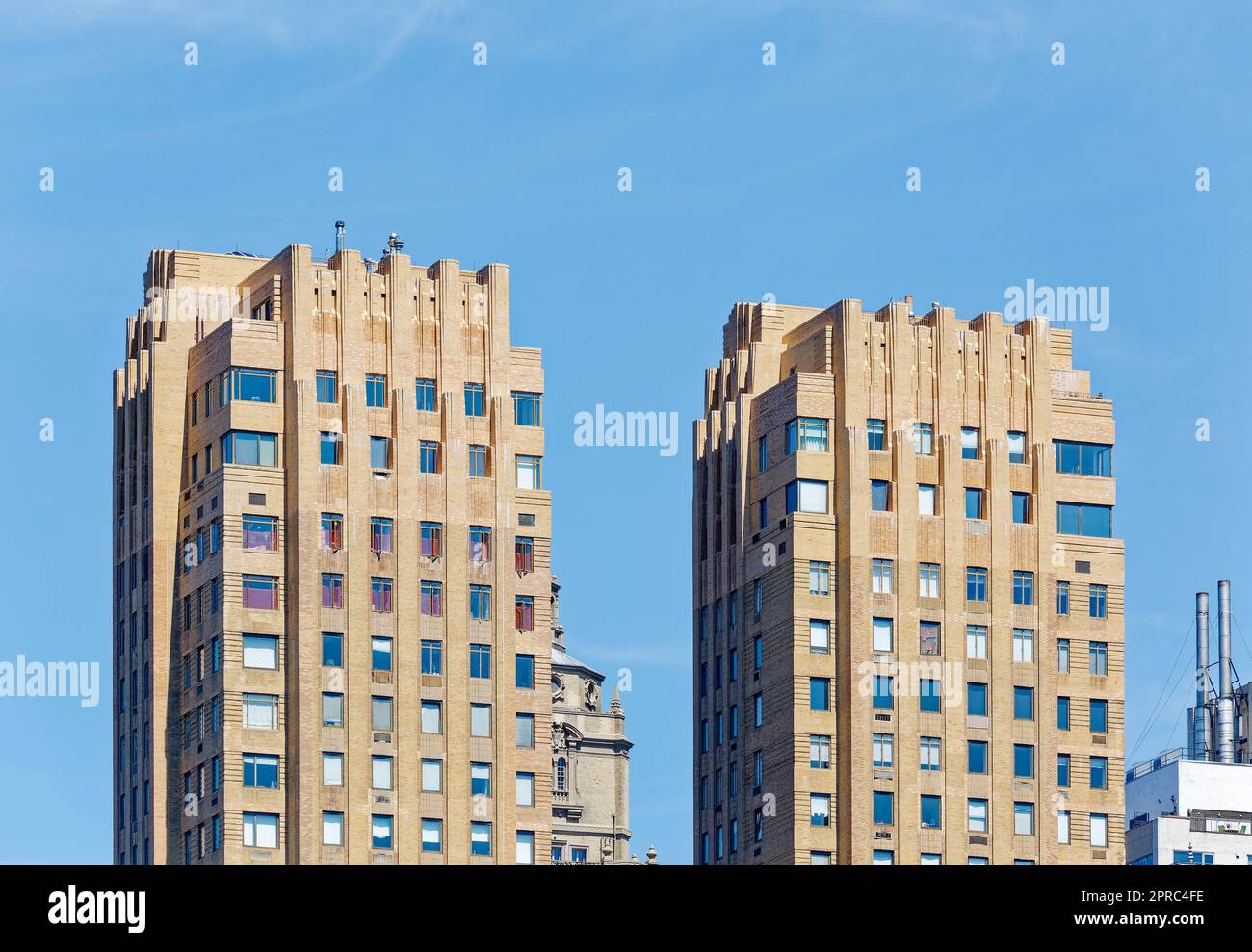 Central Park View: The Art Deco landmark Majestic’s twin towers have a ...