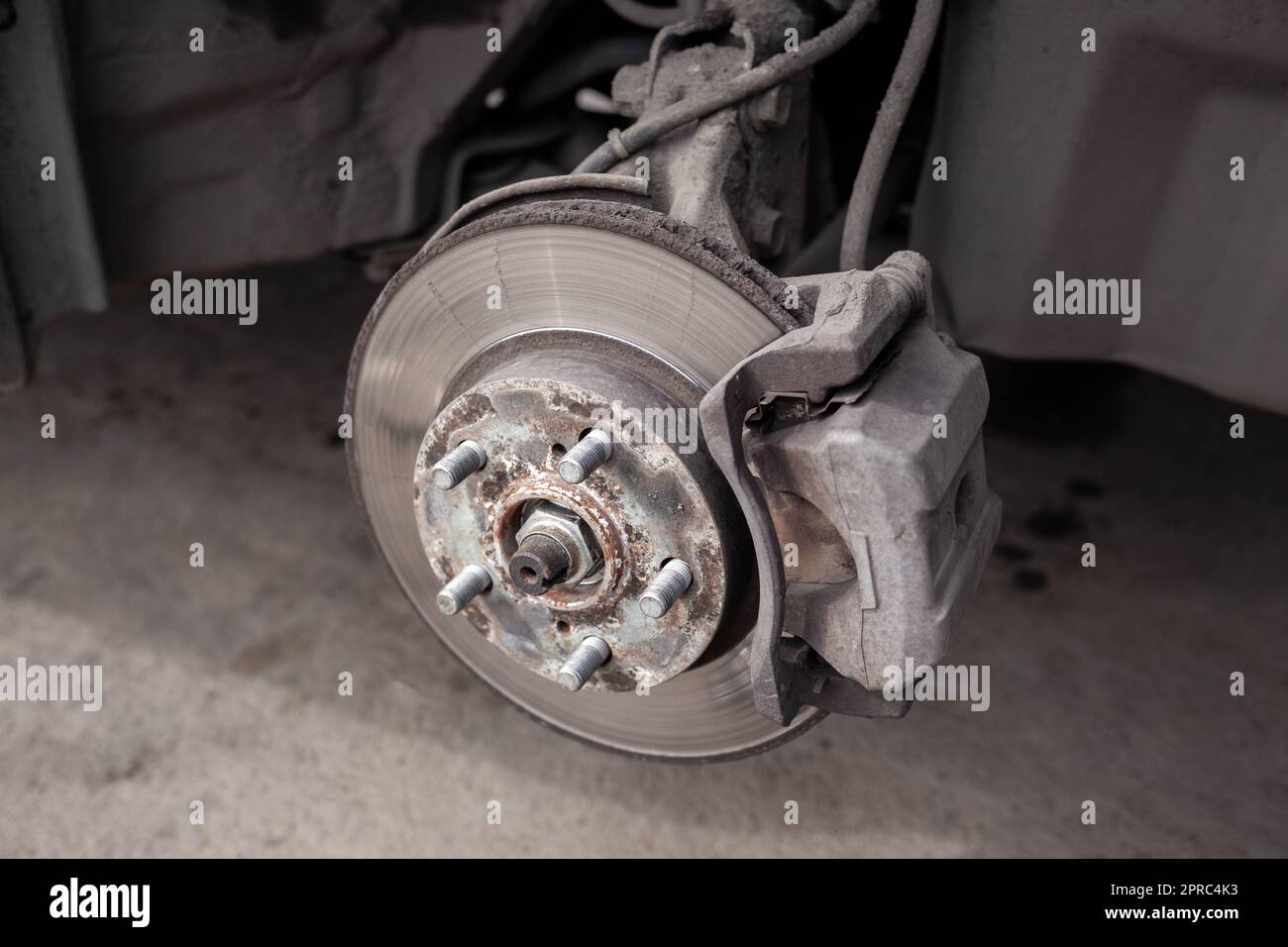 Disc and drum brake system hi-res stock photography and images - Alamy