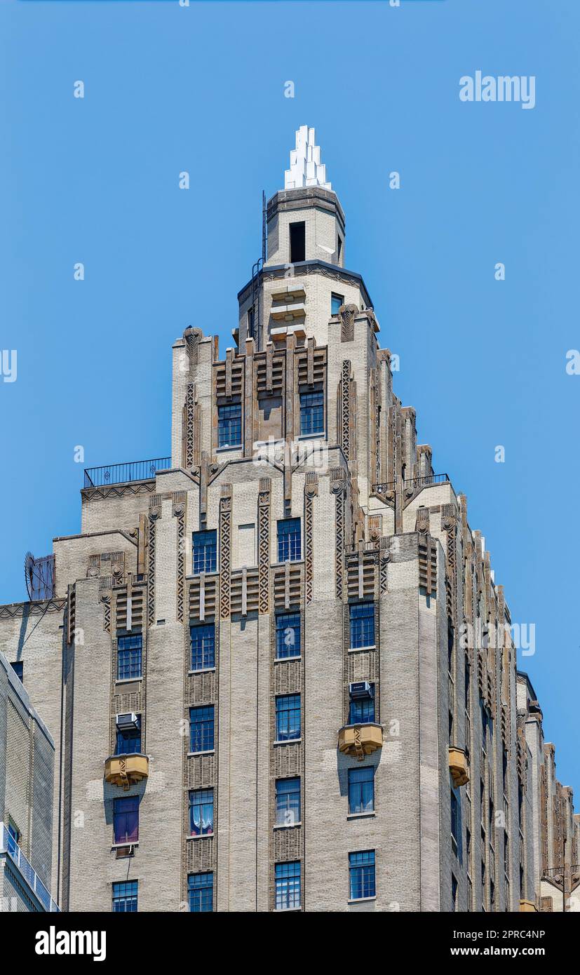 Central Park View: Eldorado is a prominent twin-towered Art Deco ...