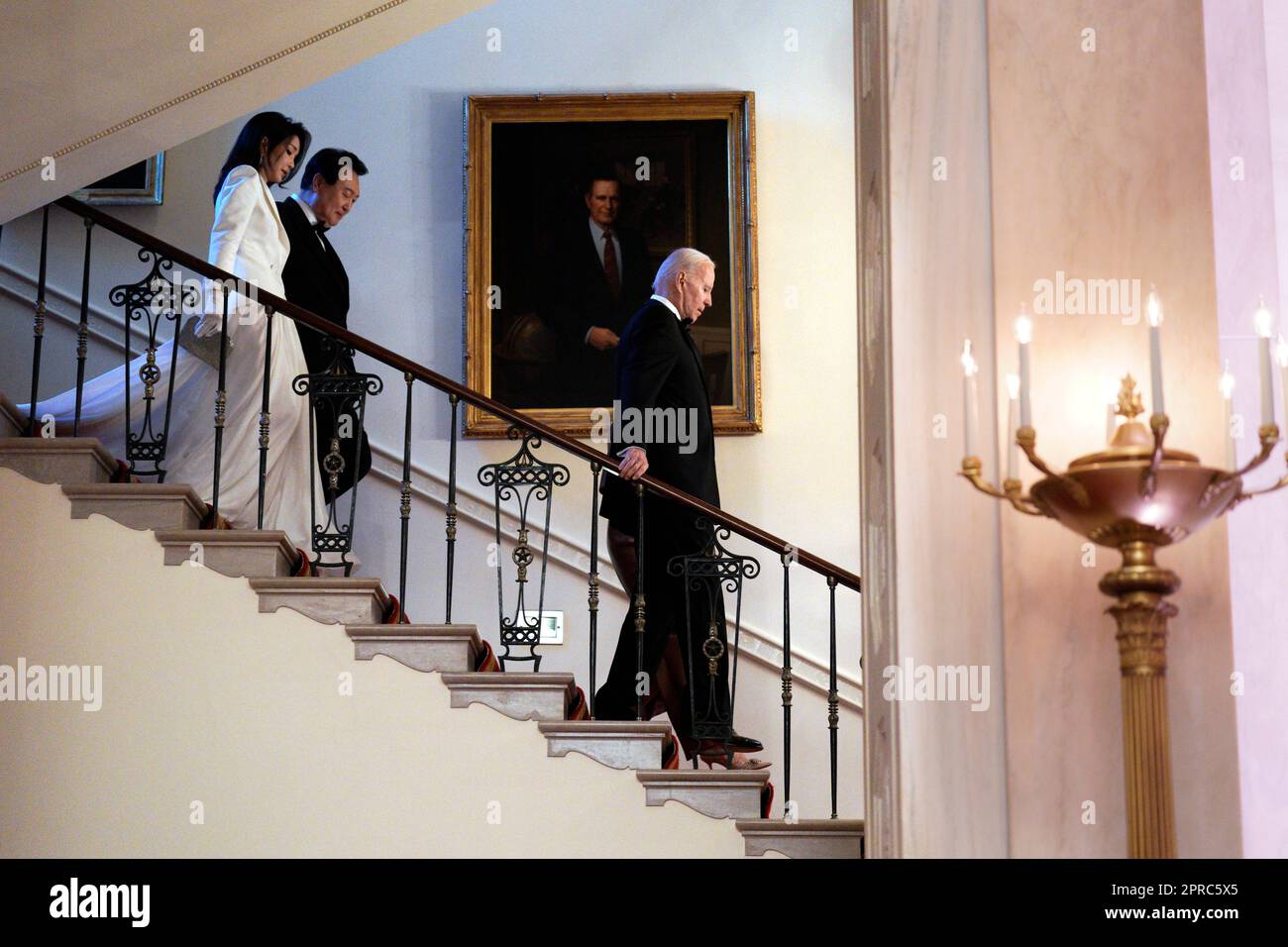 U.S. President Joe Biden and first lady Jill Biden welcome South Korean ...