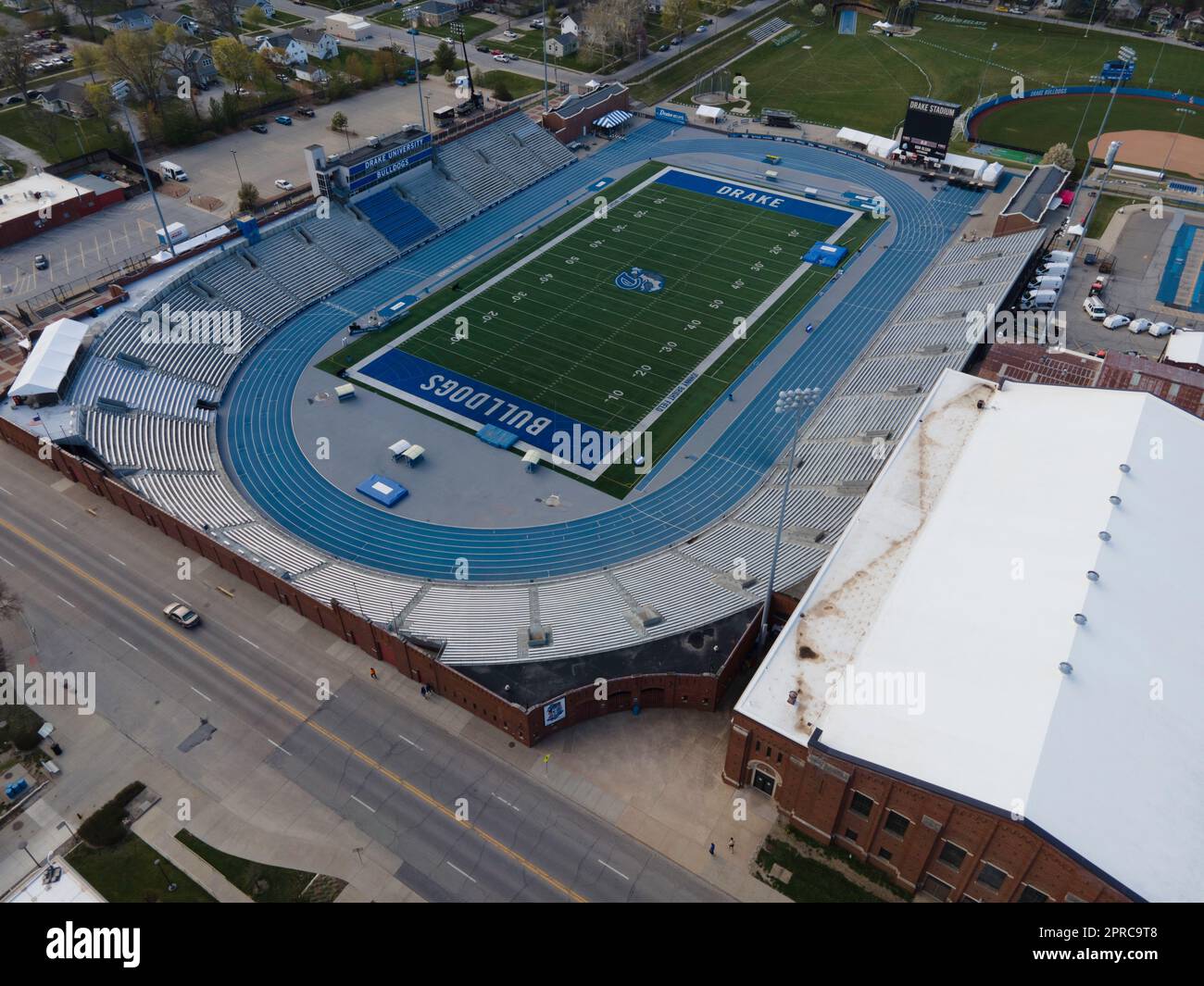 American football stadium aerial people hi-res stock photography and ...