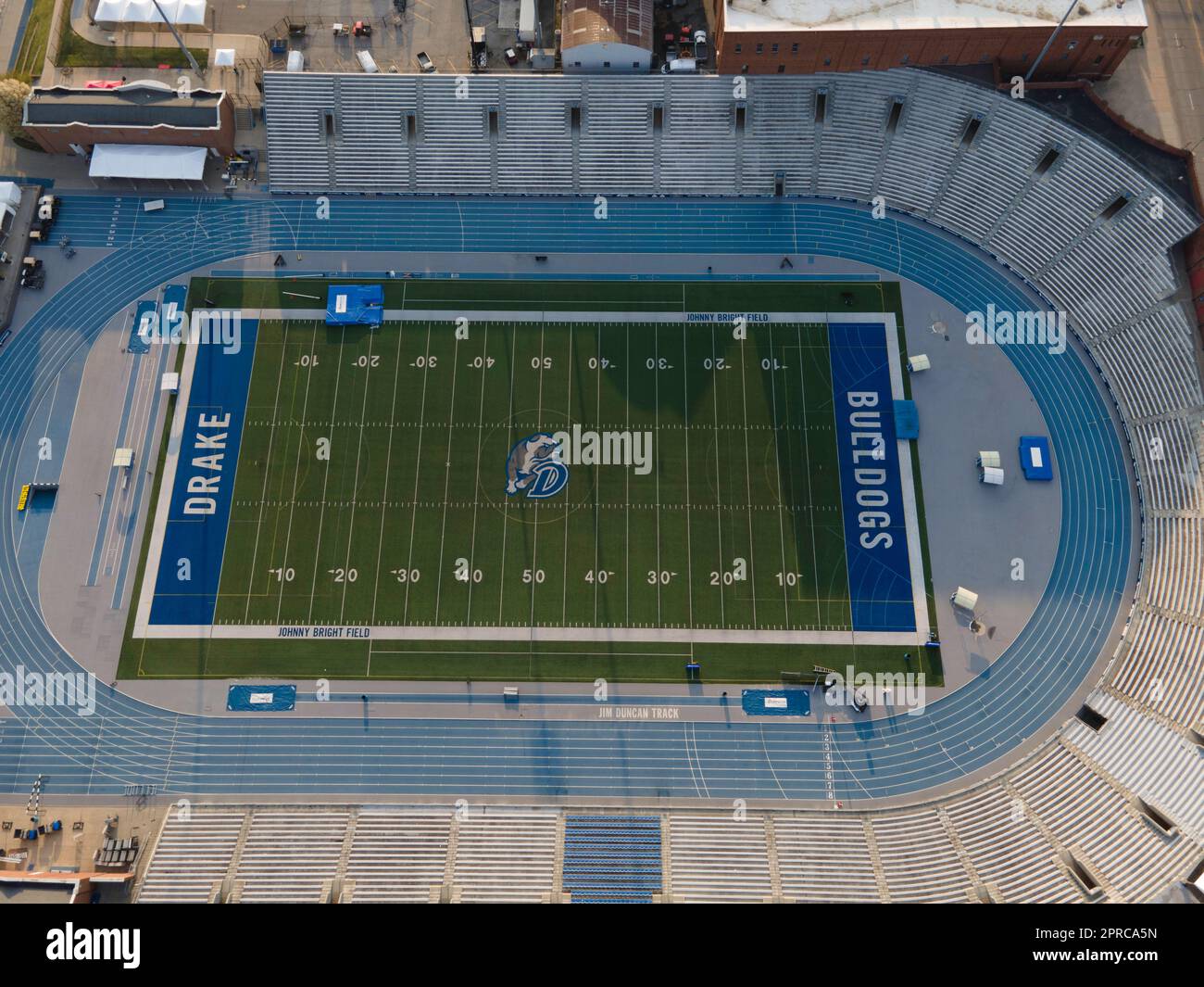 Drake stadium hi-res stock photography and images - Alamy