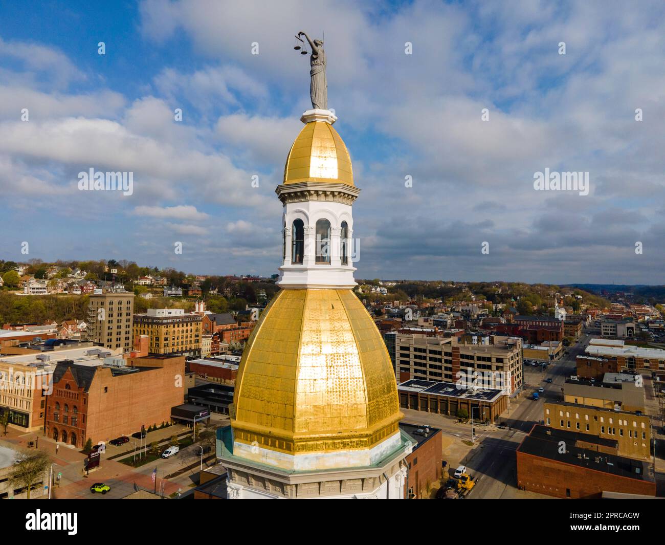 Dubuque County Courthouse. Aerial photograph of Dubuque, Iowa, USA on a ...