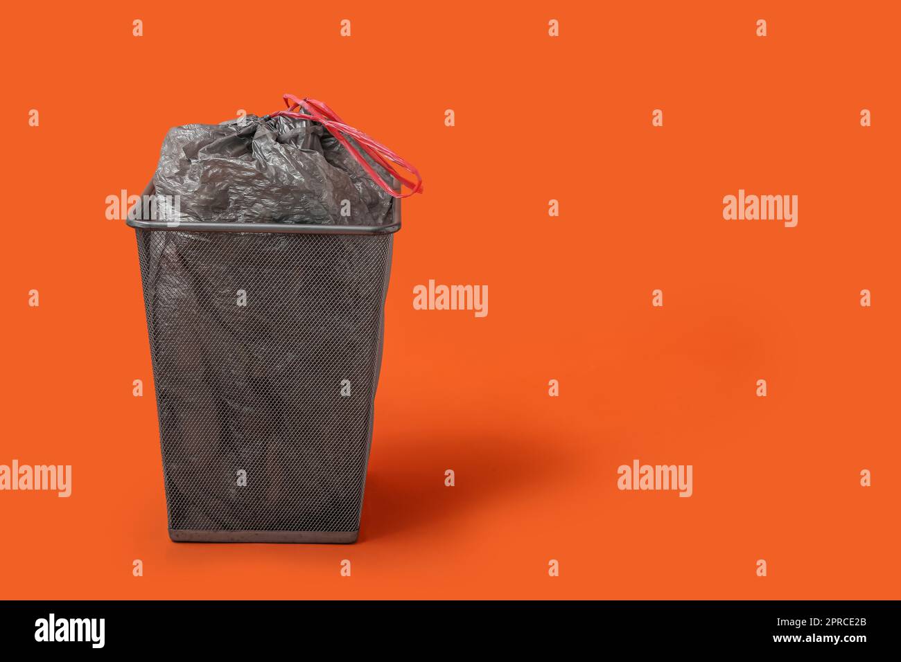 Orange bin bag hi-res stock photography and images - Alamy