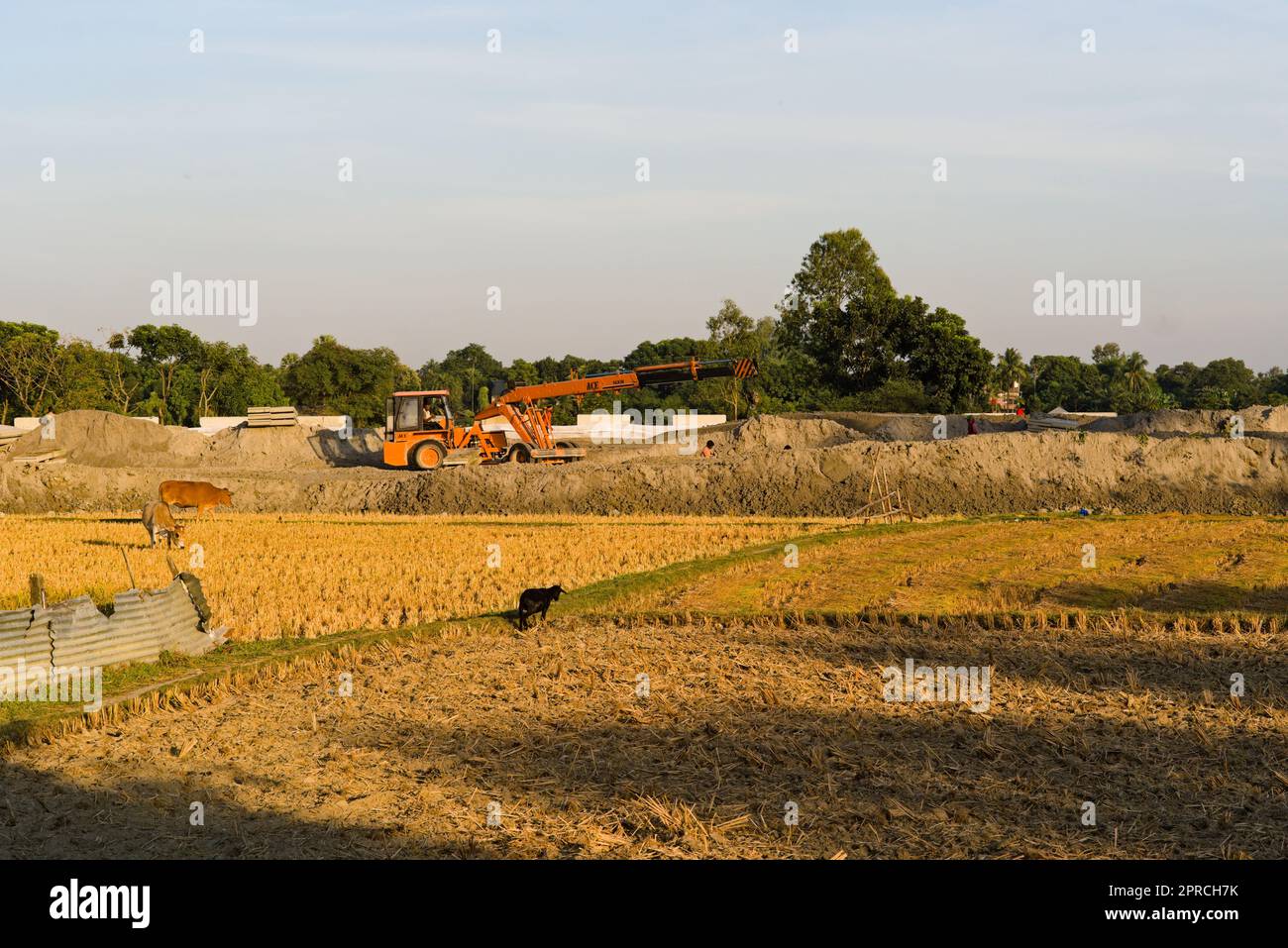 construction of national highway going on in India Stock Photo - Alamy
