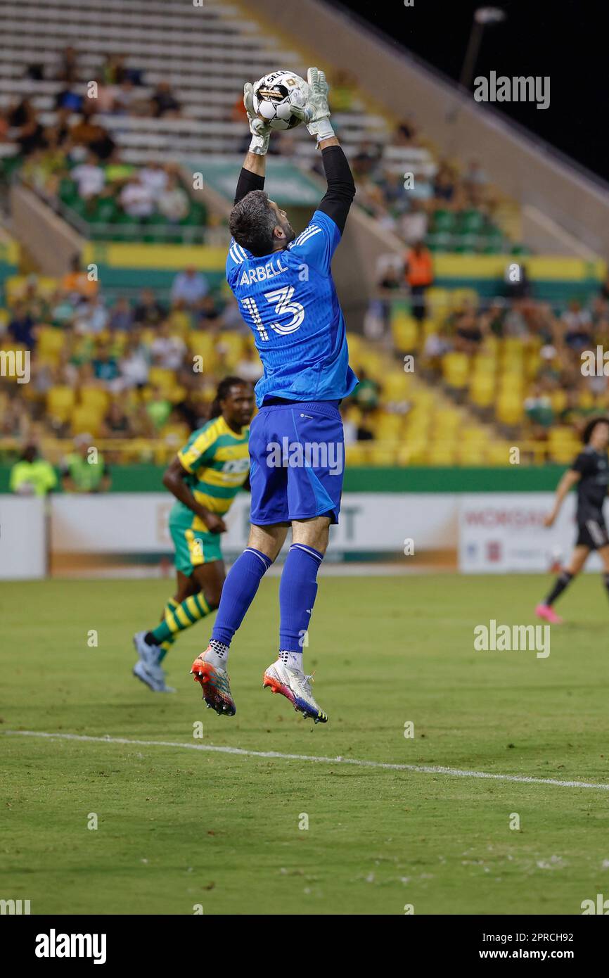 St. Petersburg, FL: Houston Dynamo goalkeeper Andrew Tarbell (13) makes ...