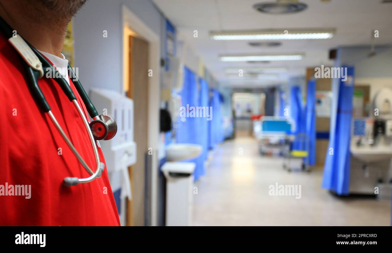 File photo dated 03/10/2014 of a NHS ward, as patient safety ...