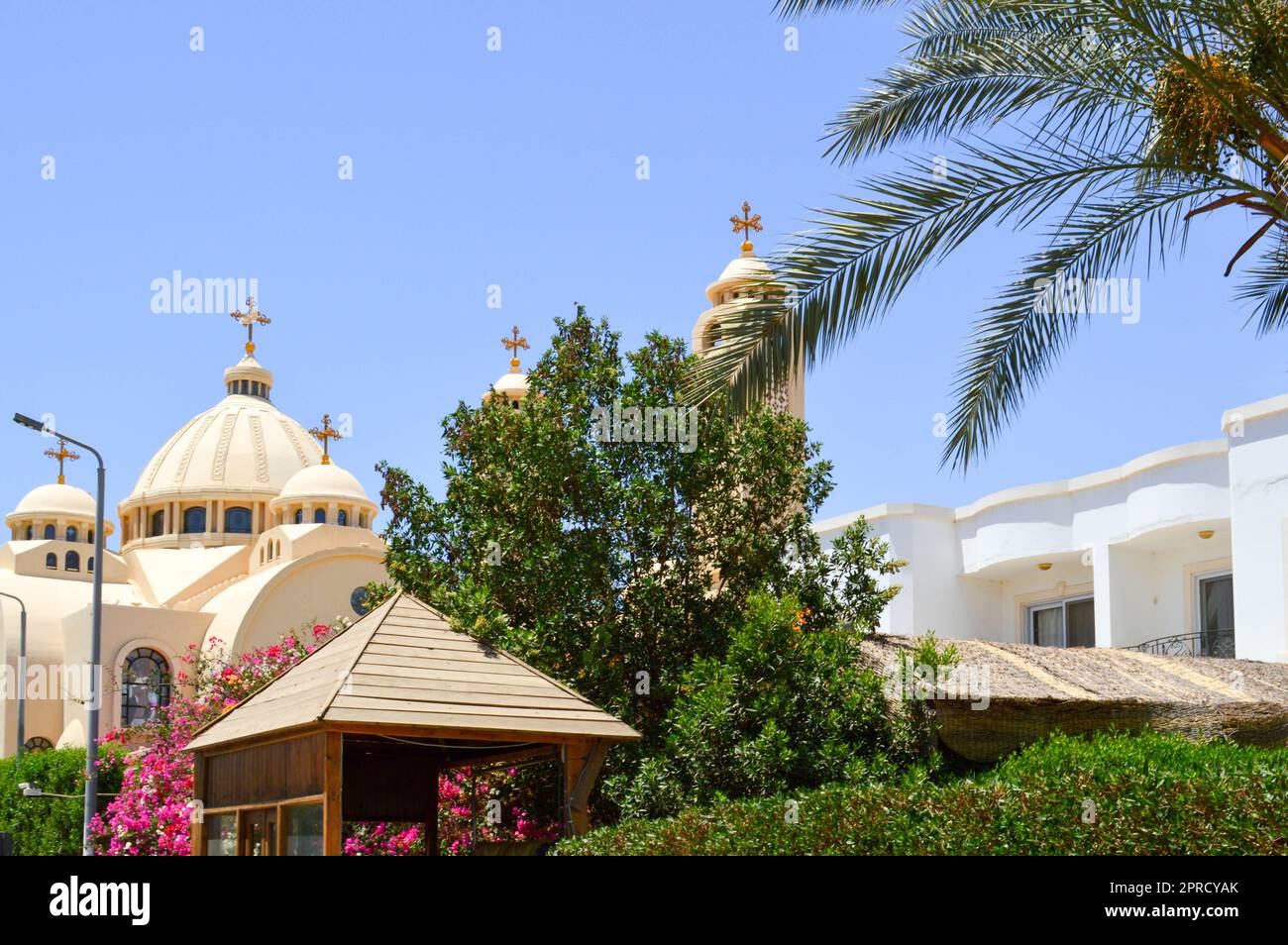 Cross egyptian coptic orthodox church hi-res stock photography and ...