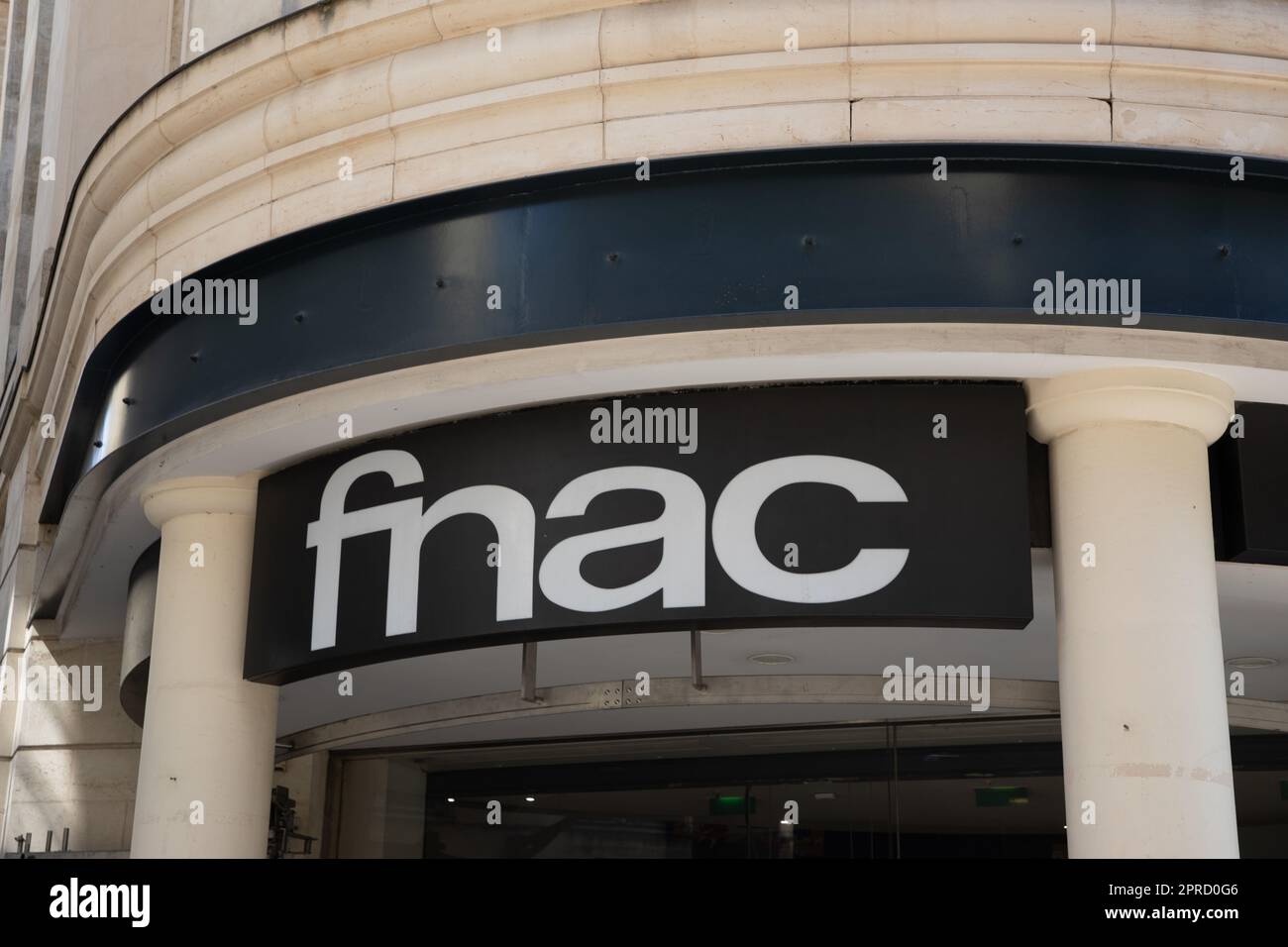 lyon , Aura France - 04 24 2023 : Fnac brand shop logo and text sign ...